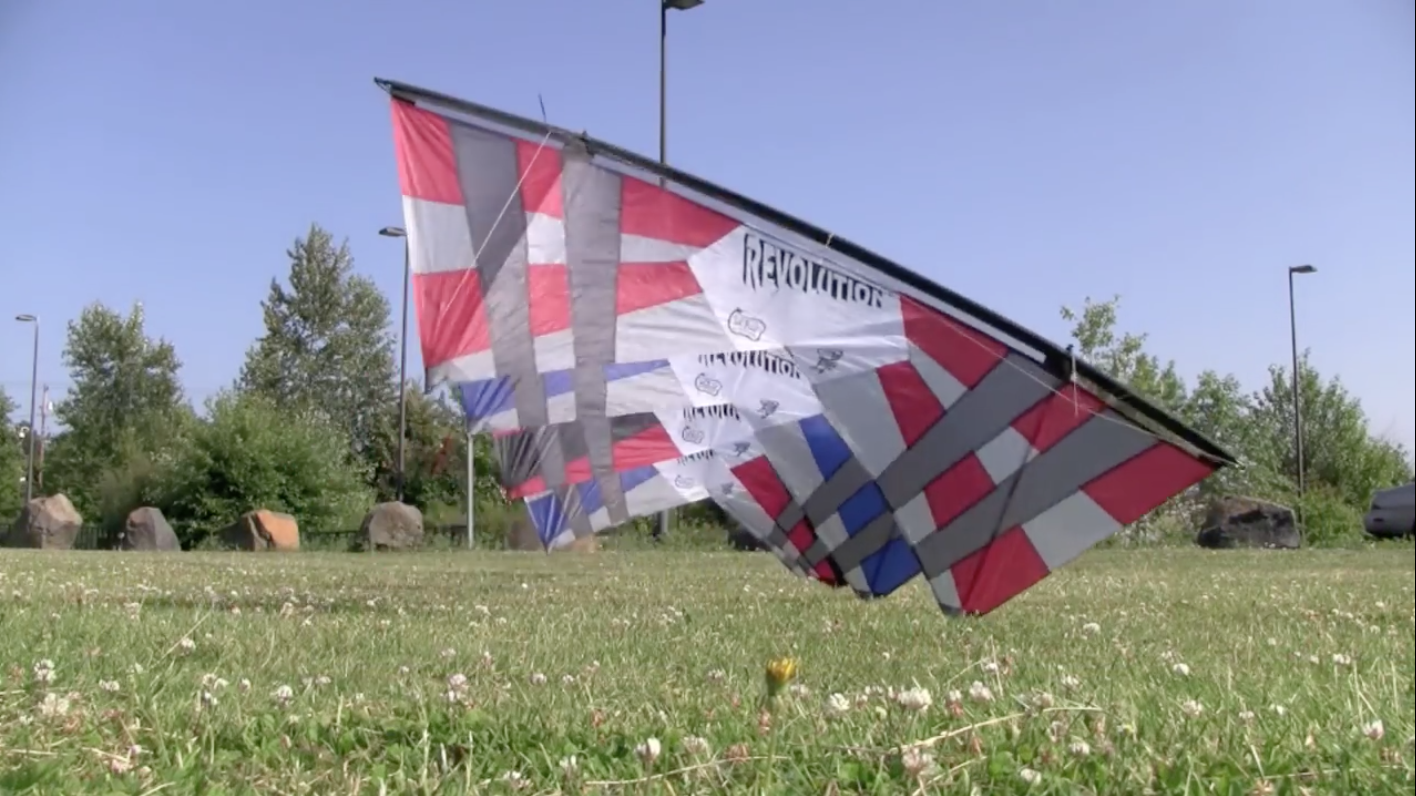 2012 B2 Stack Play — John Barresi | Kite Instruction, Performance, Team ...