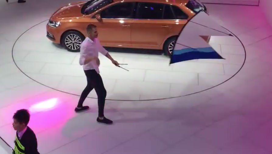Multimedia — John Barresi | Kite Instruction, Performance, Team Building