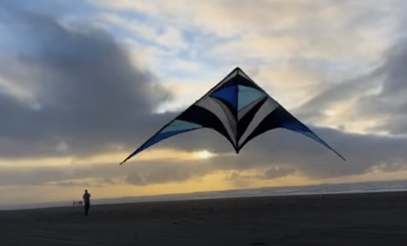 John Barresi | Kite Instruction, Performance, Team Building