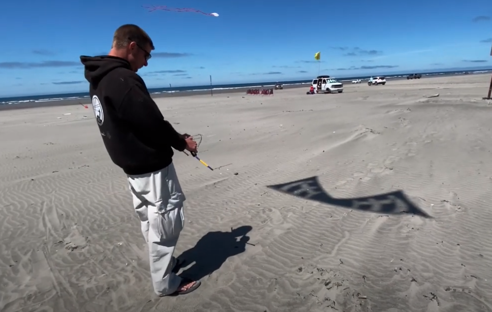 Multimedia — John Barresi | Kite Instruction, Performance, Team Building