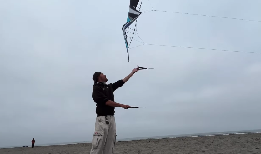 John Barresi | Kite Instruction, Performance, Team Building